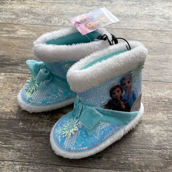 Disney | Shoes | Disney Frozen Elsa Anna Slipper Boots Size 78 | Poshmark
